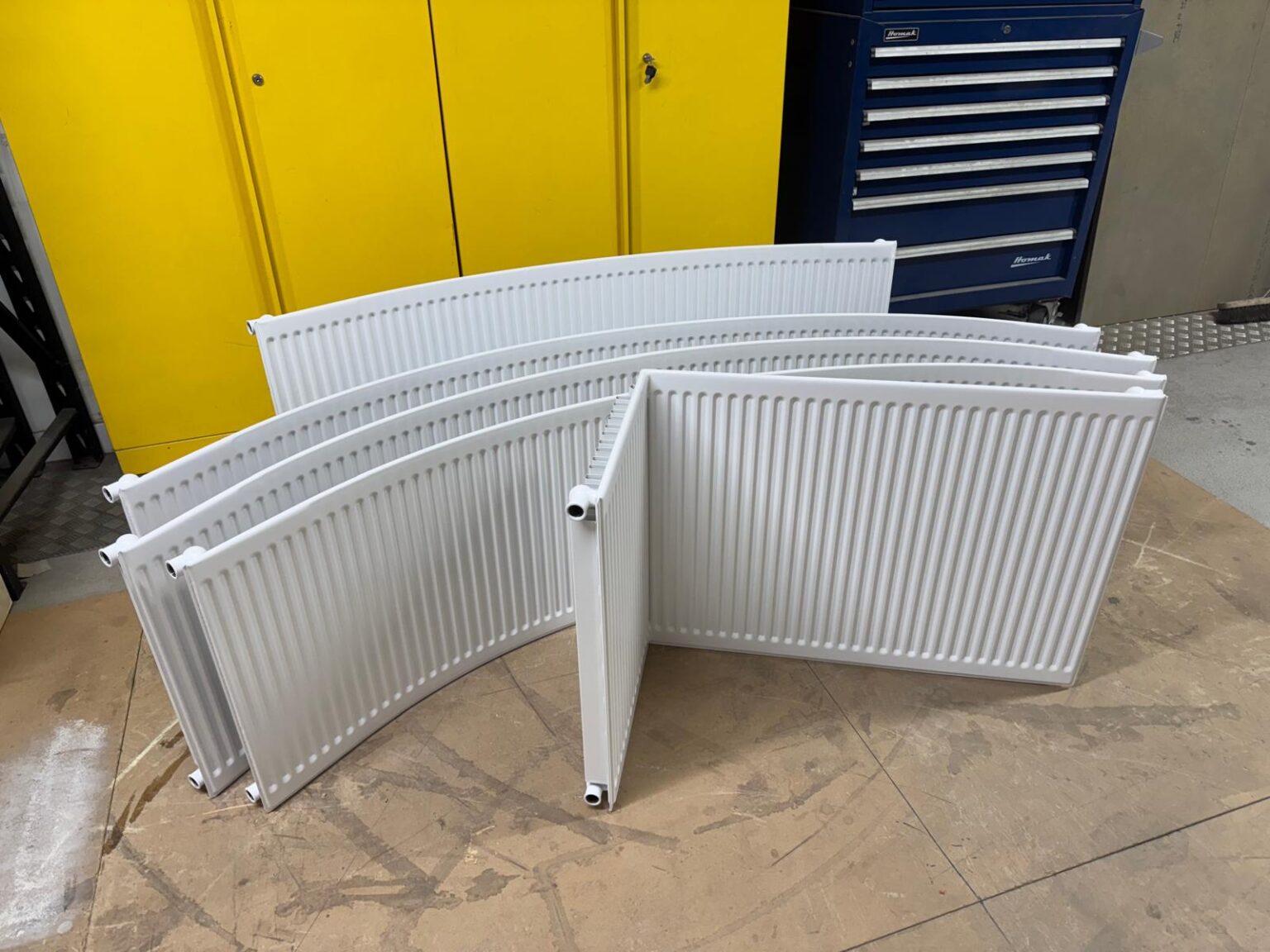 Curved Radiators for Bay Windows | The Cast Iron Radiator Factory